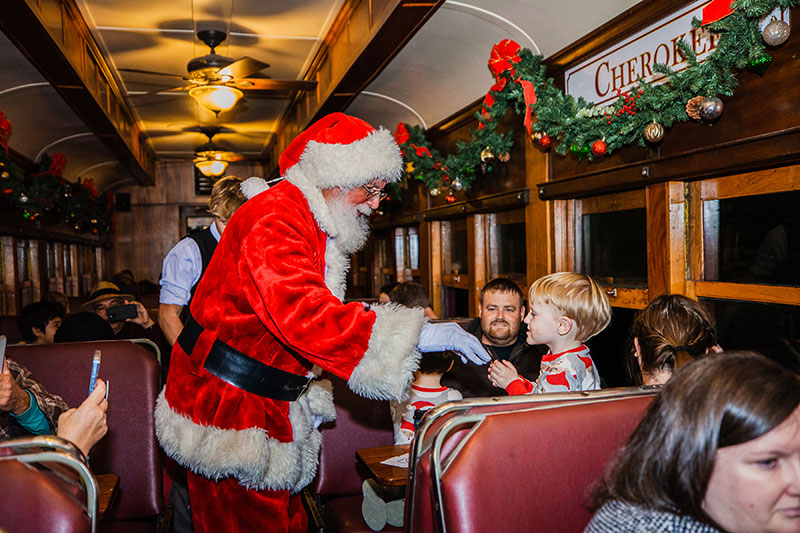 The Polar Express | Great Smoky Mountains Railroad